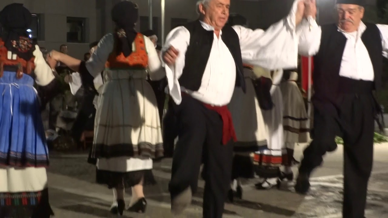 ΣΥΓΚΡ ΔΑΛΙΑΝΗ 3ο ΘΕΣΣΑΛΙΚΟ ΑΝΤΑΜΩΜΑ '' ΕΝΑΣ ΛΕΒΕΝΤΗΣ ΧΟΡΕΥΕ'' τραγ.ΔΙΑΜ ...