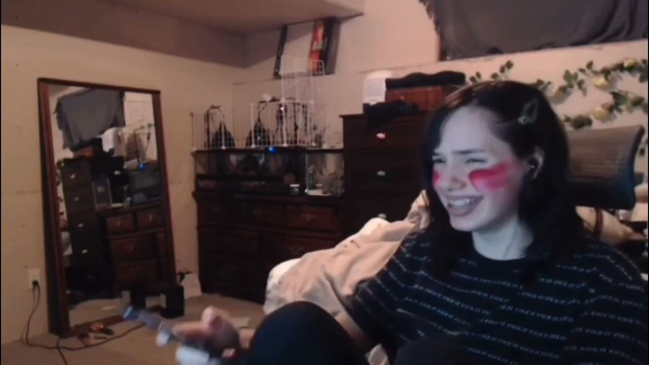 Girls WET FARTS! Eeew 🤧 Girls Farts Compilation - YouTube