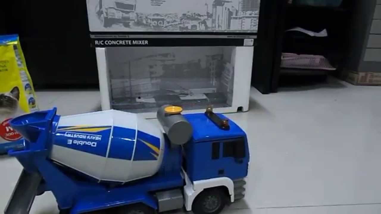 RC Cement Mixer Truck -Tyler's Bruder Cement Mixer - YouTube