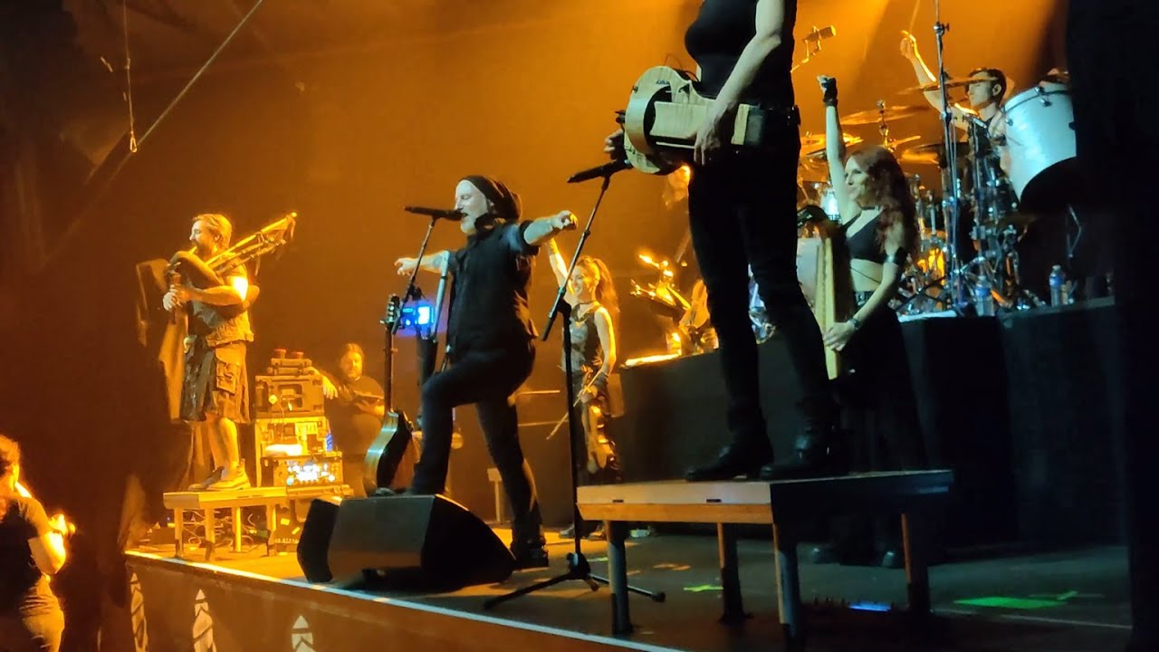 Eluveitie - Inis Mona (live 24/06/22 @ Garage, Saarbrücken) - YouTube