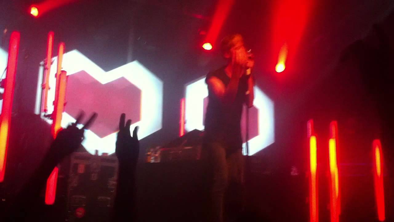 DIGITALISM - 16 sept - PARIS - 2 HEARTS - YouTube