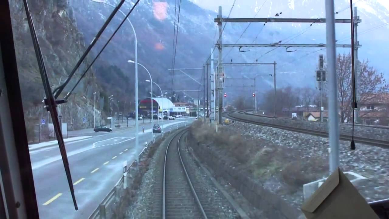 Ligne Martigny-Chamonix - Départ de Martigny en cabine - YouTube