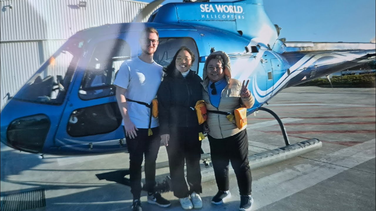Holiday!! Sea World Helicopters - Sea World Tours - Take a tour of the ...