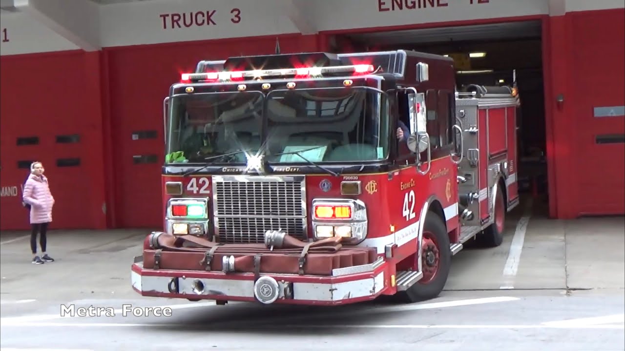 Chicago Fire Dept Engine 42 Responding - YouTube