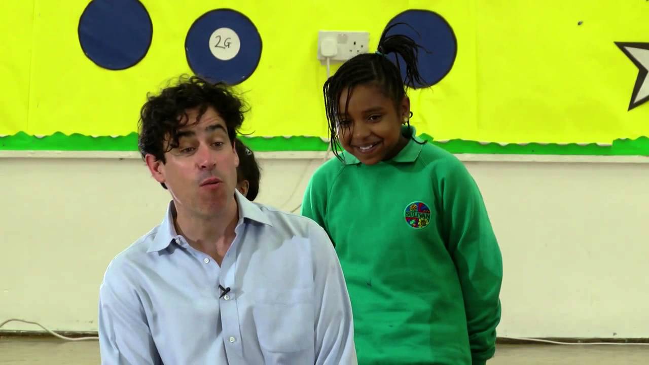 Stephen Mangan meets Sullivan Primary School - YouTube