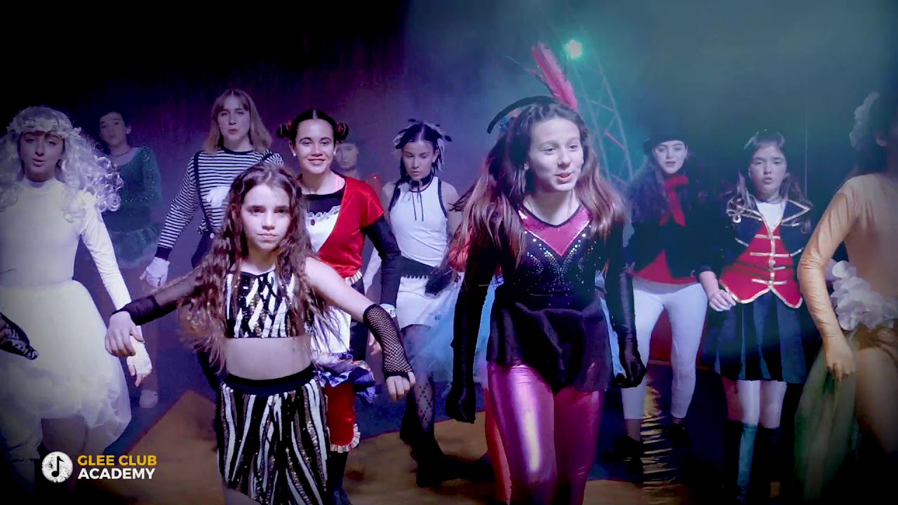 THE GREATEST SHOWMAN cover / producido por el Glee Club Academy de ...
