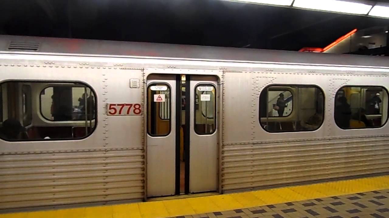 TTC Hawker Siddeley H5 # 5778 Arriving At St. Clair West Station - YouTube