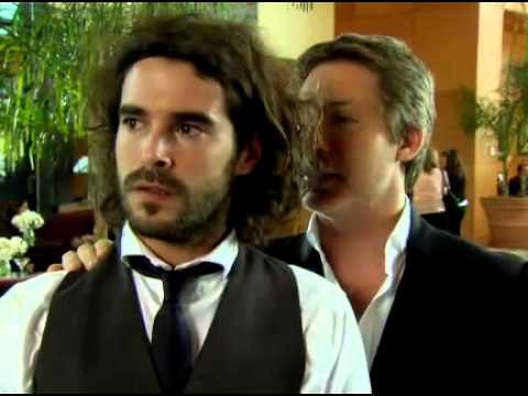 Nielsen y Doris, blanco de una misión - YouTube