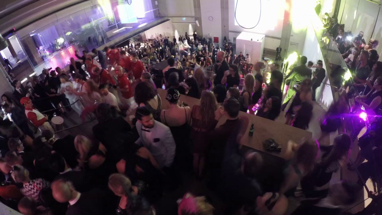 Massive Party Timelapse - YouTube
