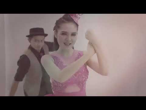 Aduh Pak Bos - Shinta Bebi | Video Clip Official - YouTube