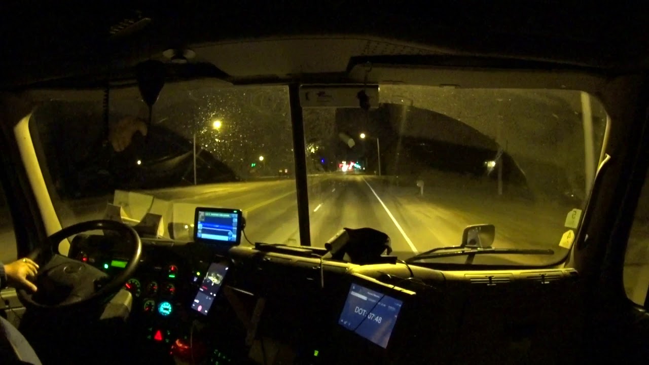 386 Loaded at Atlas cold storage - YouTube