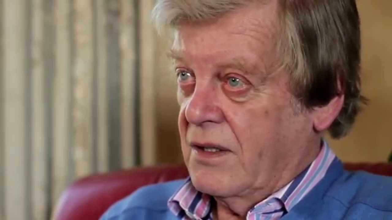 Former ITN and BBC Panorama correspondent Alan Hart talks about 9 11 ...