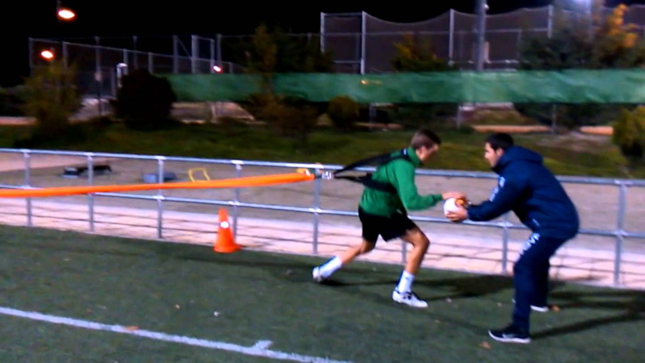 Fuerza Específica Fútbol - YouTube