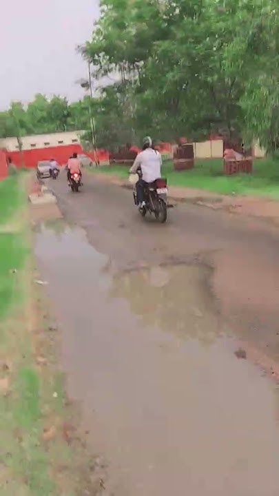 ladies and gentlemen welcome tu mere gaon ka Mausam #song - YouTube