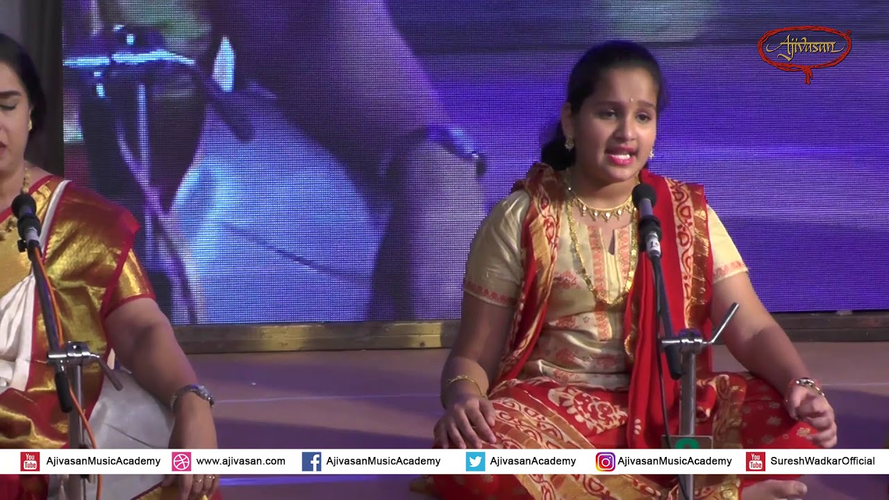 Mere Dholana Sun | Deepika Pate | Kandiwali W | Ajivasan Annual Day ...