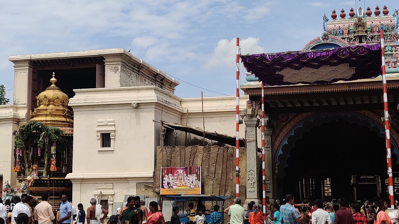 Nanguneri Perumal heading for Golden Chariot - YouTube