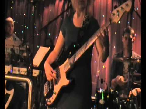 Kate Newberry Showreel Fuse.wmv - YouTube