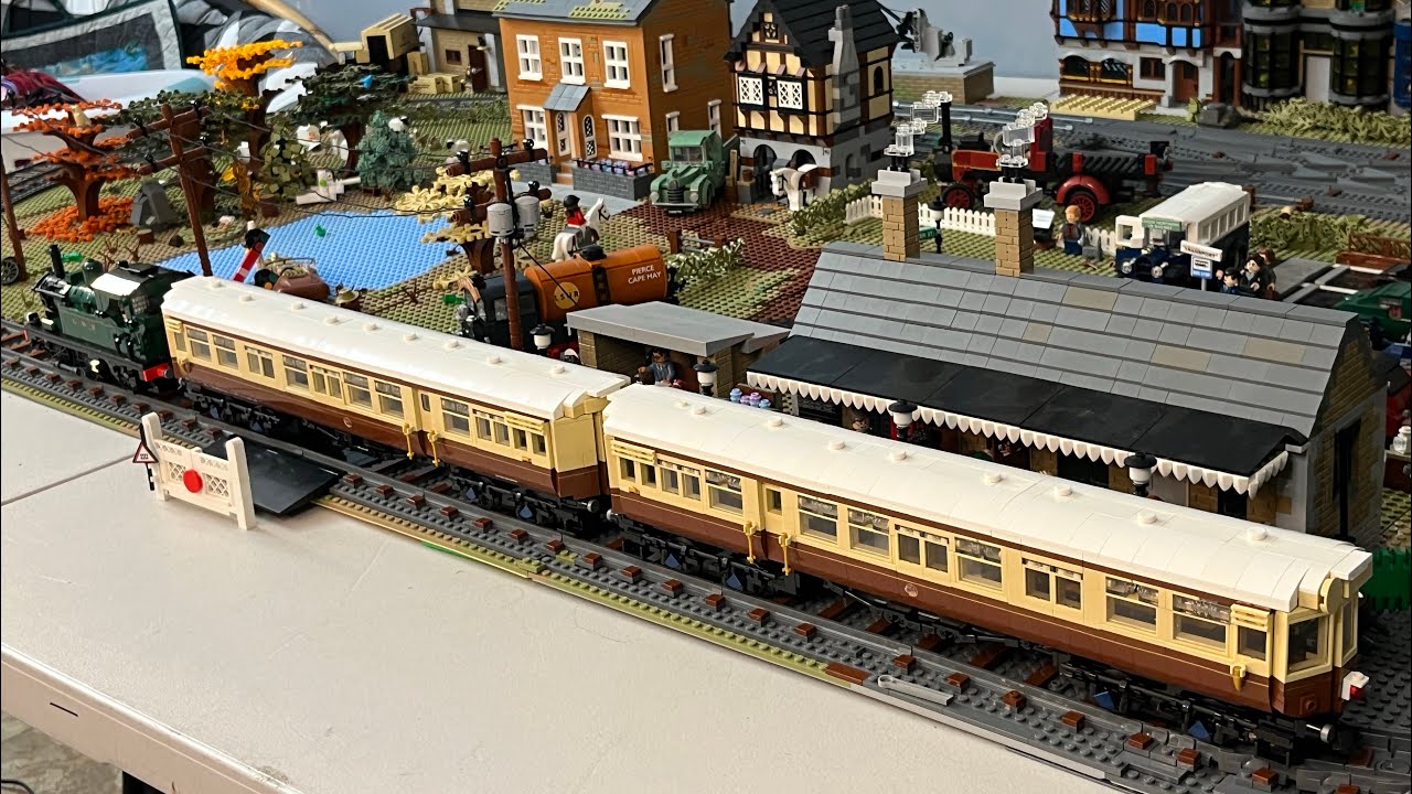 LEGO GWR Autocoach MOCs running session - YouTube