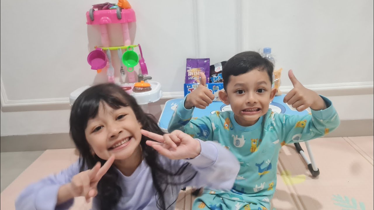 Main masak-masakan dapat hadiah !! | Playing Cooking Toys | Bianca ...