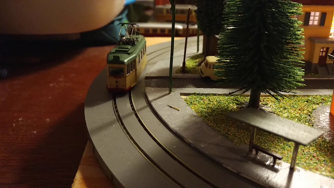 Kato 14071-1 Duewag T2 N scale Pizza Layout - YouTube
