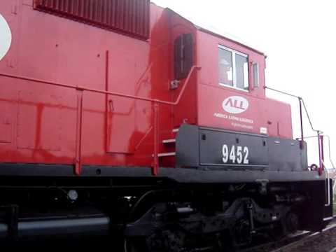 EMD SD40-2 #9452 - ALL - Curitiba/PR - YouTube