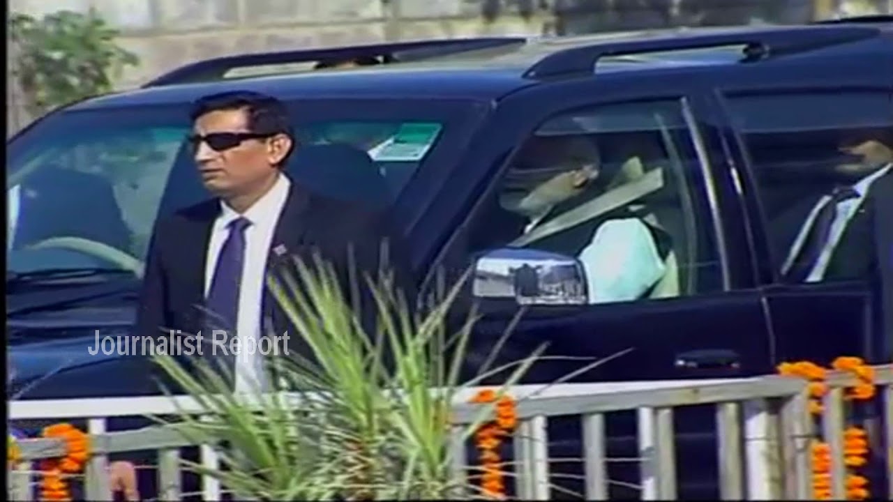 PM Narendra Modi Convoy and Full Security || Exclusive - YouTube