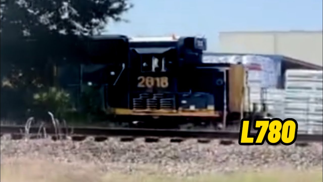 CSX L780 At Park Road - YouTube