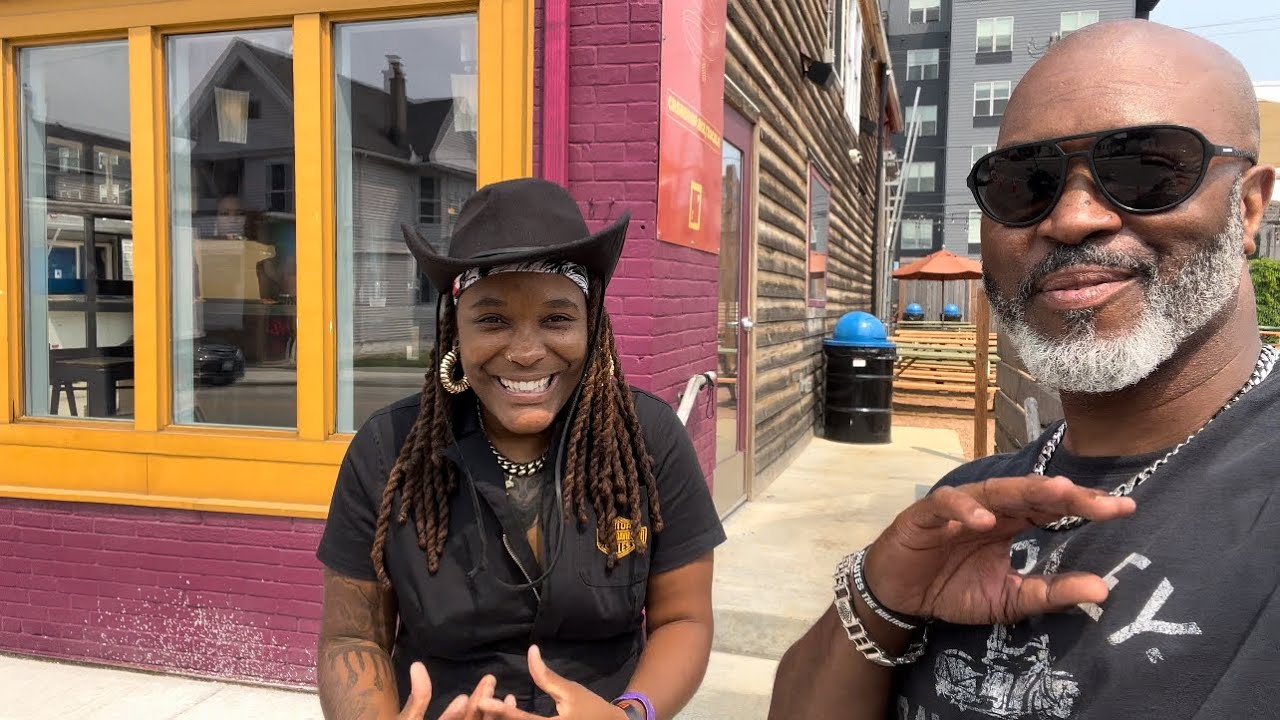 I had to bust a nice U-Turn to Stop and talk with @QueenSit - YouTube