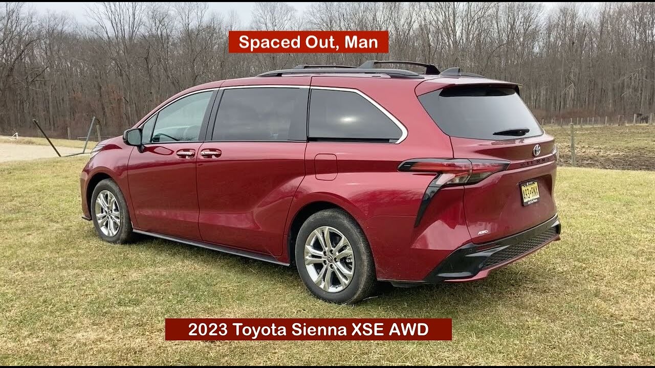 '23 Toyota Sienna XSE AWD Review - YouTube