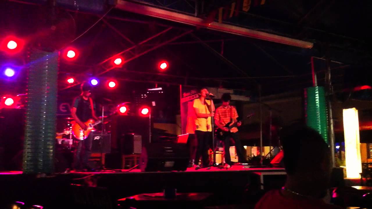 Runaway - Cathy Go (cover) - YouTube