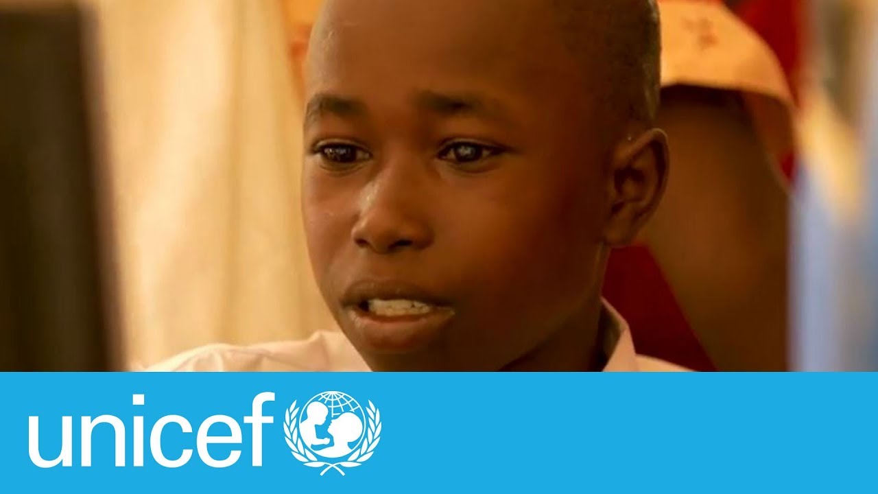 Children accessing internet for the first time in Chad | UNICEF - YouTube