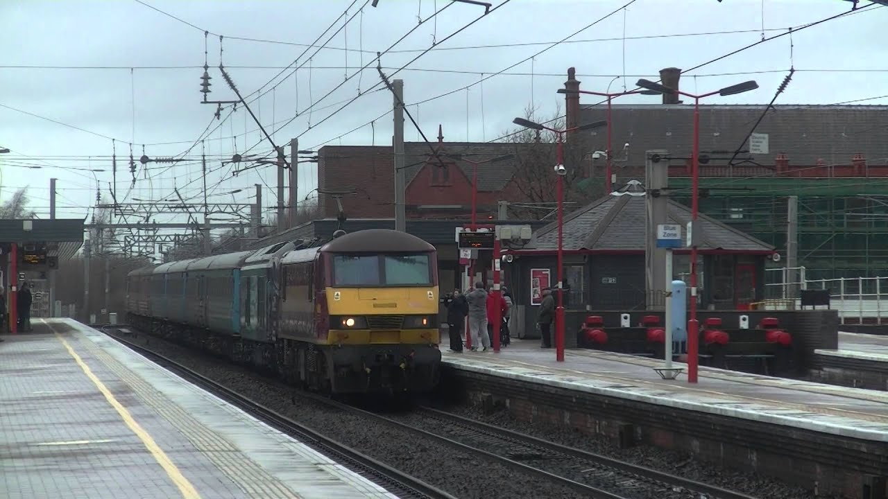 90020 + 68002 New Loco Test at Wigan North Western - YouTube