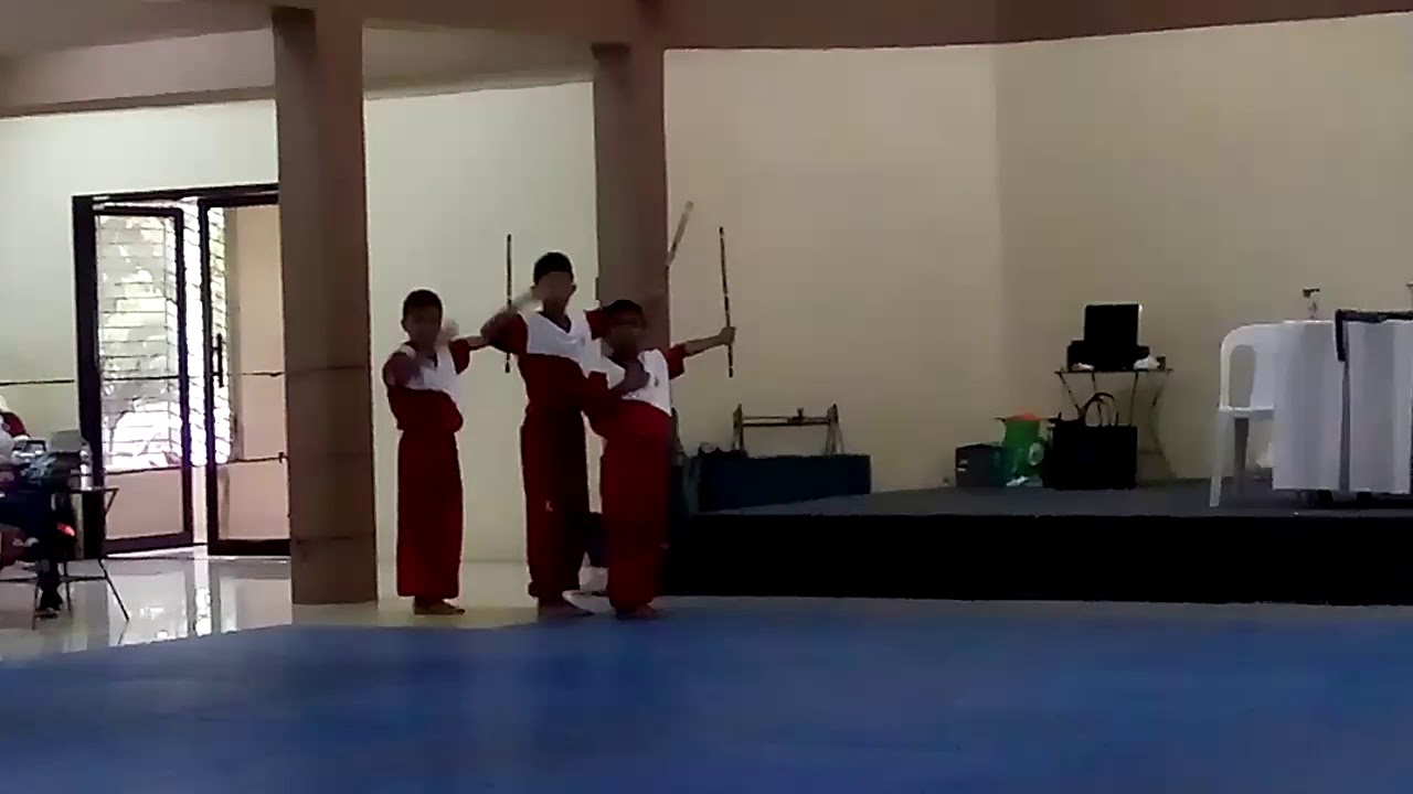 Solo Baston~Elem. Arnis - YouTube