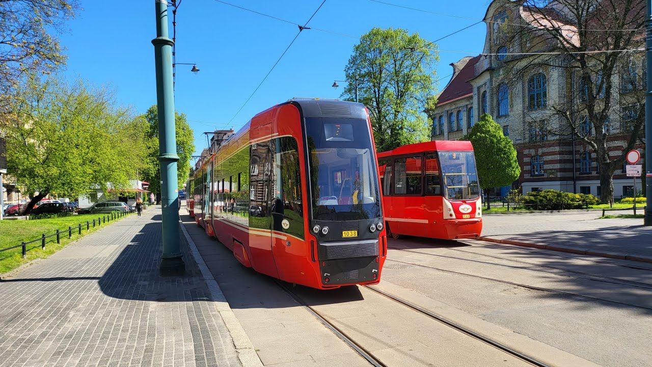 PESA Twist 2017N #1038+#1032 (Tramwaje Śląskie - linia 7) - YouTube