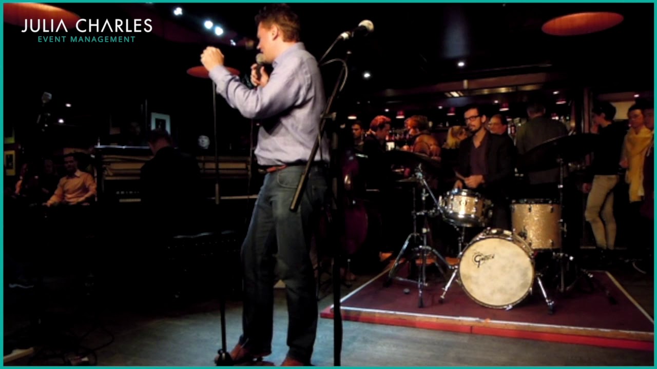 Jazz Singer David for Hire – Solo Swing Artist - London - YouTube