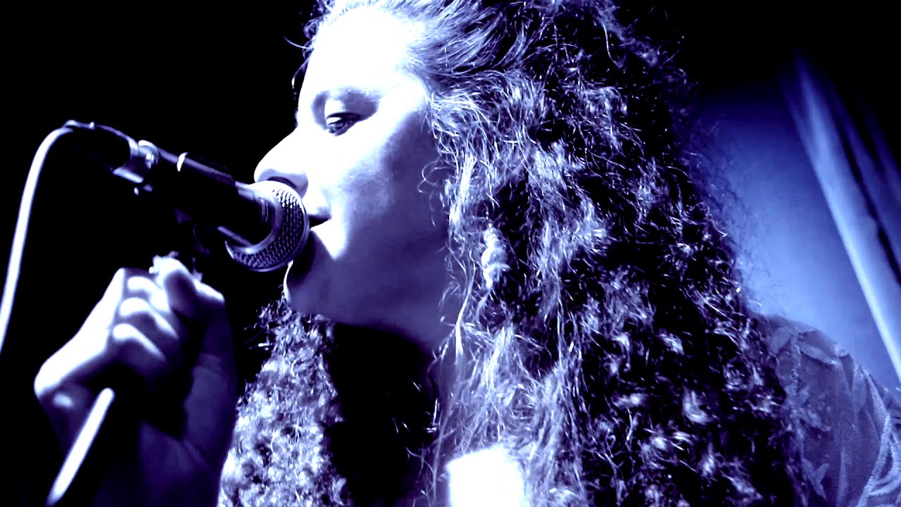 Zombie - The Cranberries (Cover by Julie Curly) - YouTube