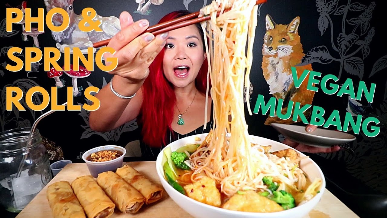 ANNOUNCEMENT! PHO & SPRING ROLLS MUKBANG (VEGAN) / Munching Mondays Ep ...