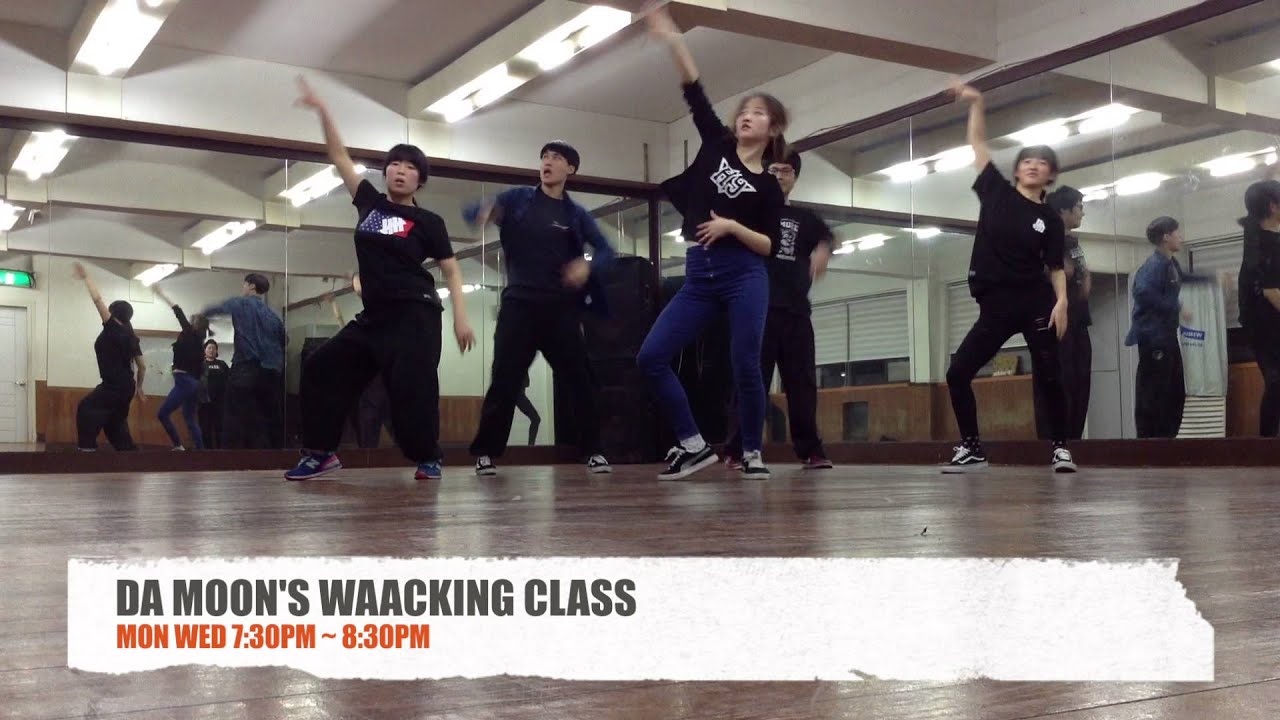 MIK DANCE STUDIO WAACKING CLASS - YouTube