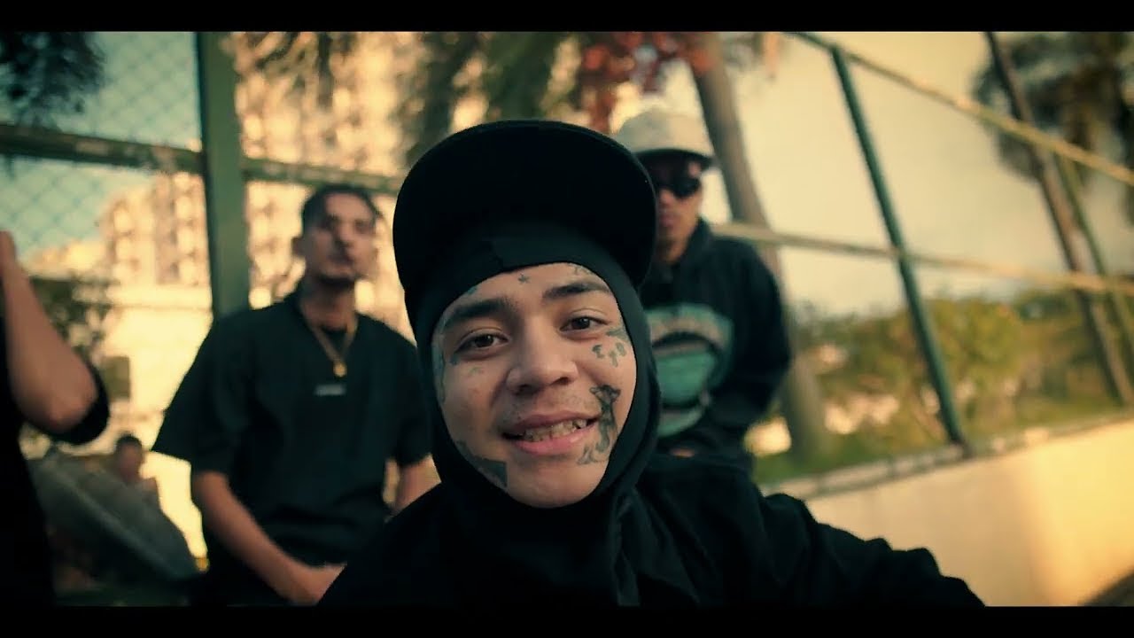 MaxyPresko - "Gawk Gawk" (Official Music Video) - YouTube