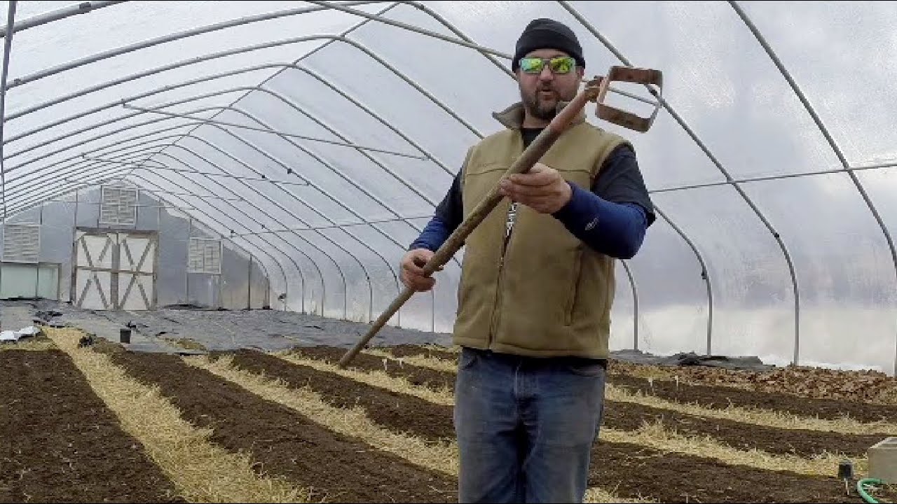 The Hoop Hoe - What It Is and What It Does for Your Garden - YouTube