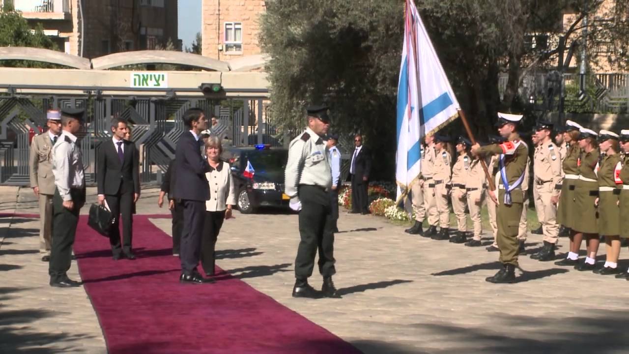 New Ambassadors presenting Letters of Credence to President Peres - YouTube