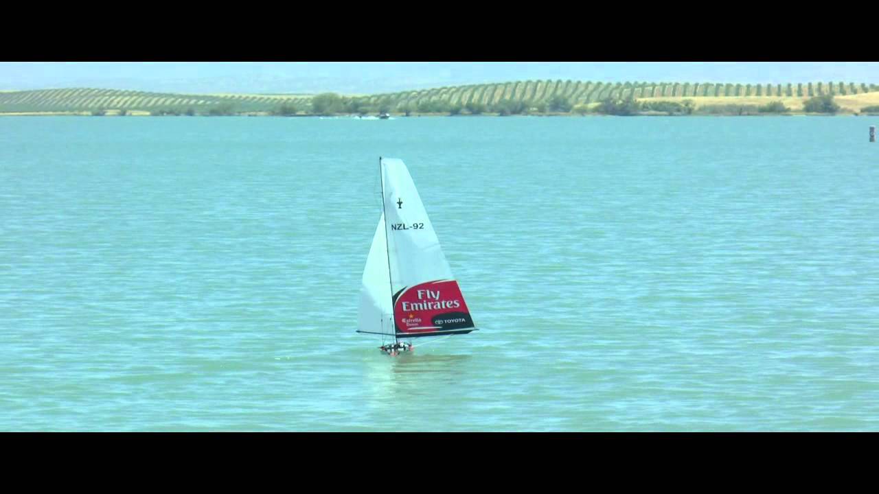 Etnz RC Sailboat kit from Thunder Tiger - YouTube