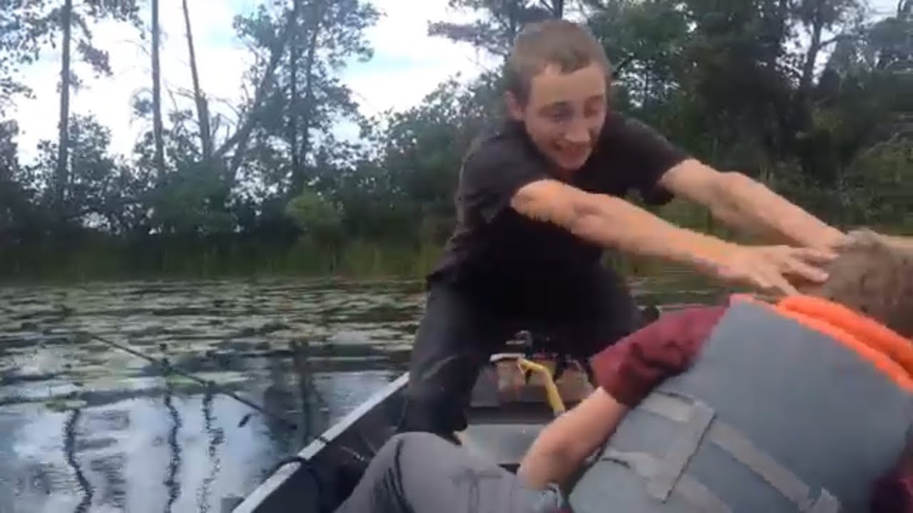 Stupid Fishing Tutorial - YouTube