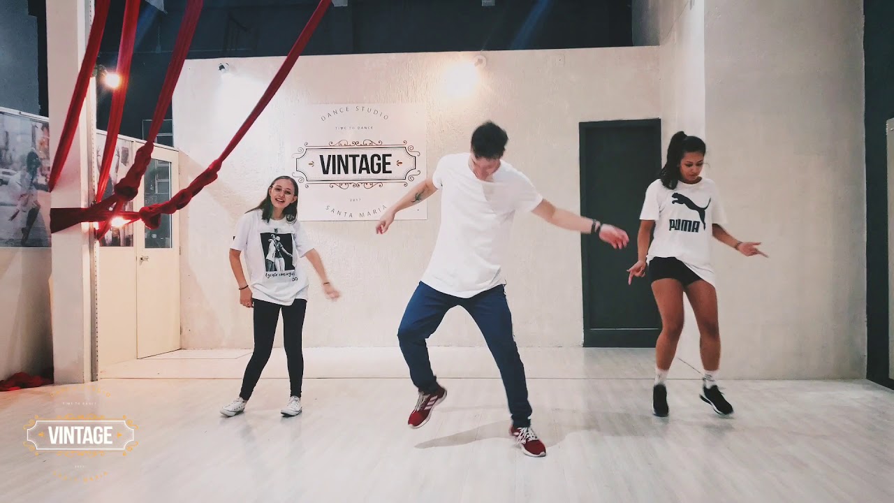 Urban Dance | Vintage Dance Studio - YouTube