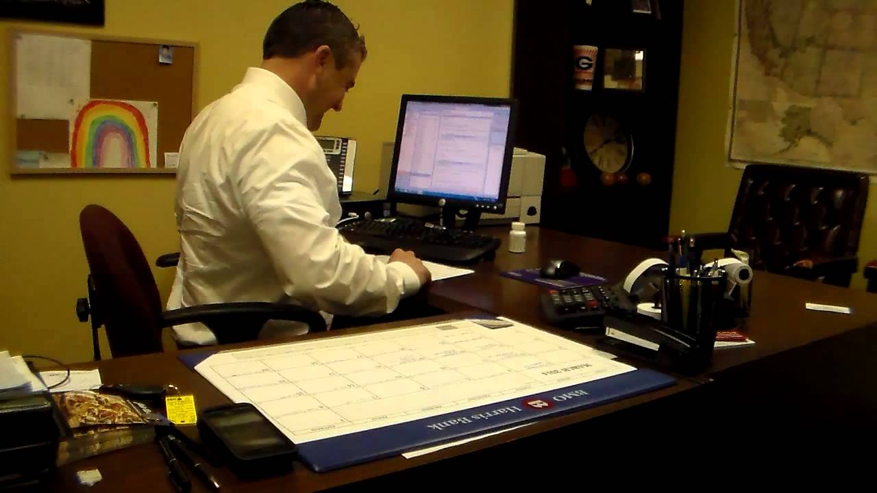 Billy Merritt Talks Elena Cardone behind the Scenes - YouTube
