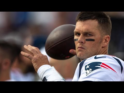Tom Brady's on the Bench - YouTube