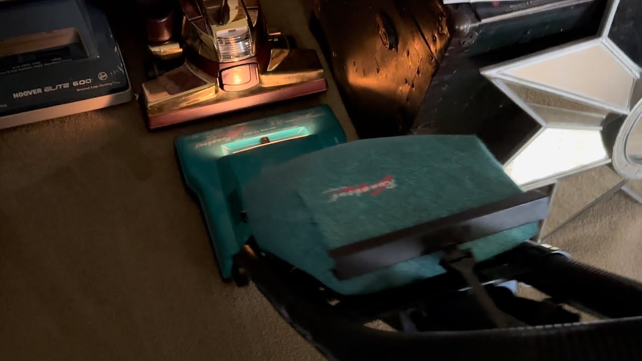 Hoover Runabout - Twenty Blade Fan - YouTube