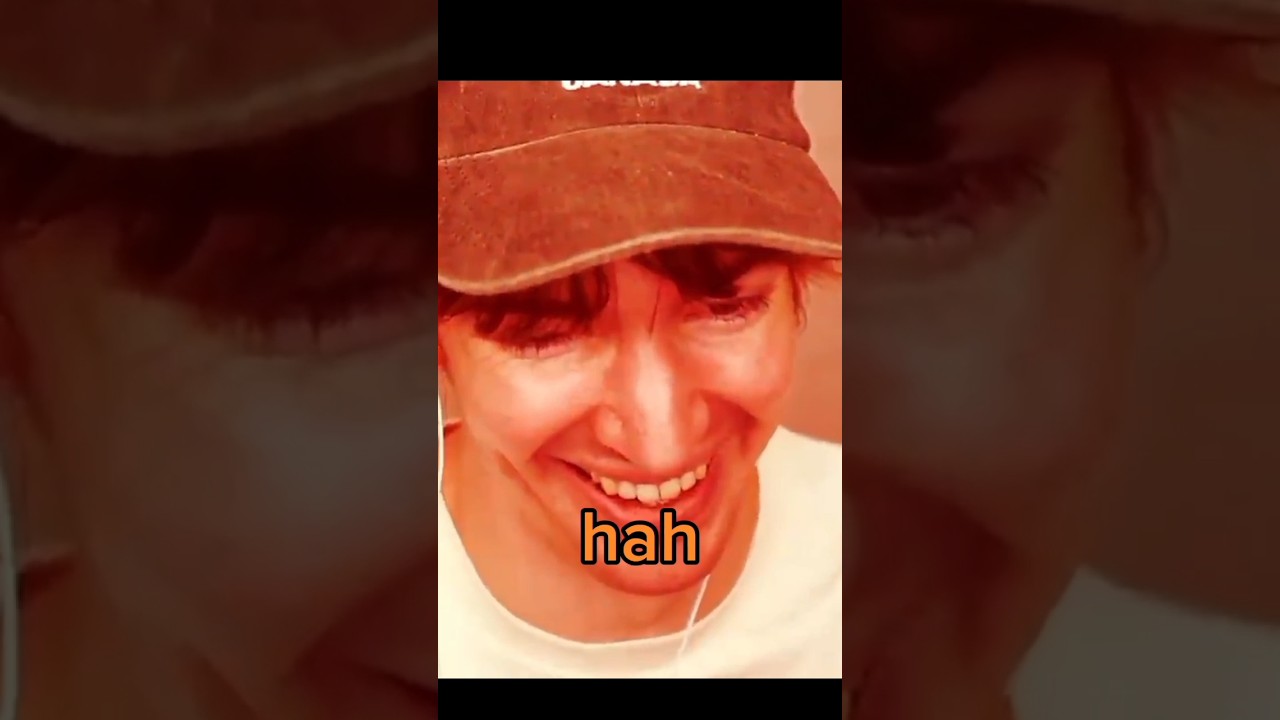 Albert got SCARED of this!!😨💬👹 #gaming #funny #flamingo #memes #scary # ...