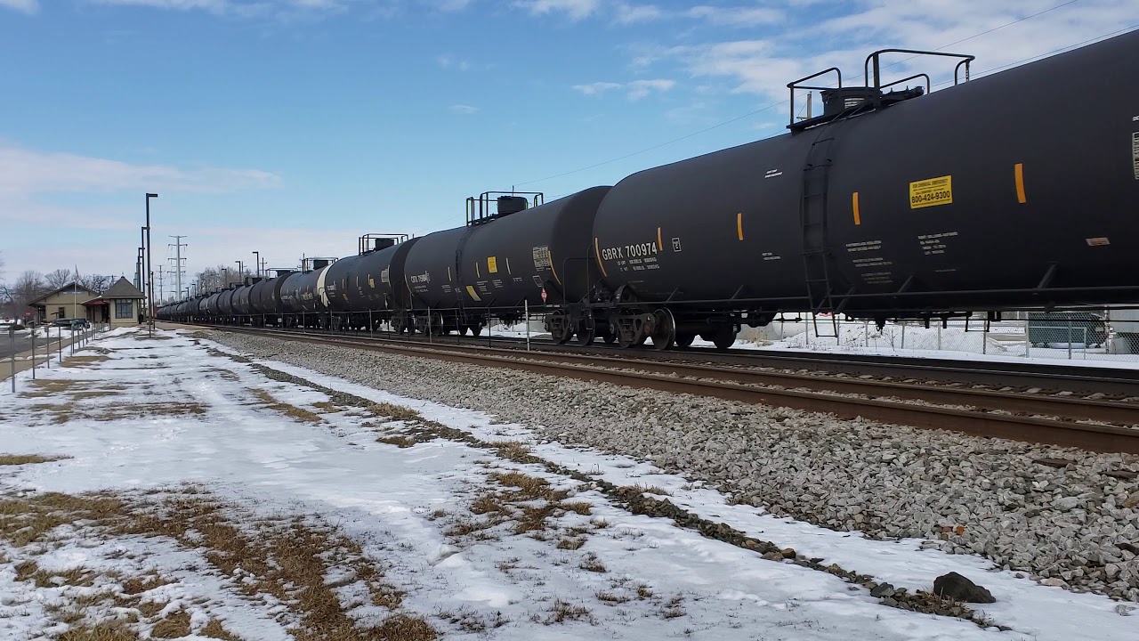 NS 9741 and rare UP 2223 on SB mix fright thought lake vilaa - YouTube