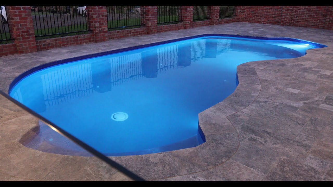 PJ Pools and Spas footage of Drouin Job - YouTube
